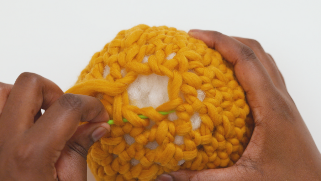 Amigurumi: Drawstring Closure - Left Handed